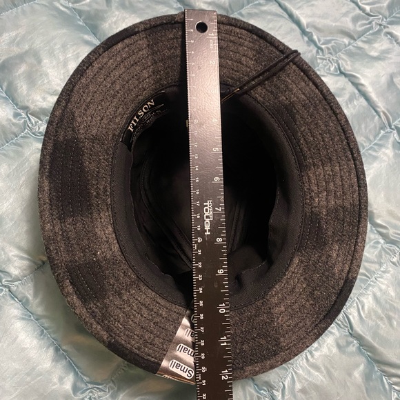 Filson | Accessories | Filson Wool Packer Hat Sz Small In Charcoal ...
